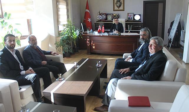 Hür Dava Partisi (HÜDA PAR) Van il başkanlığından oluşan bir